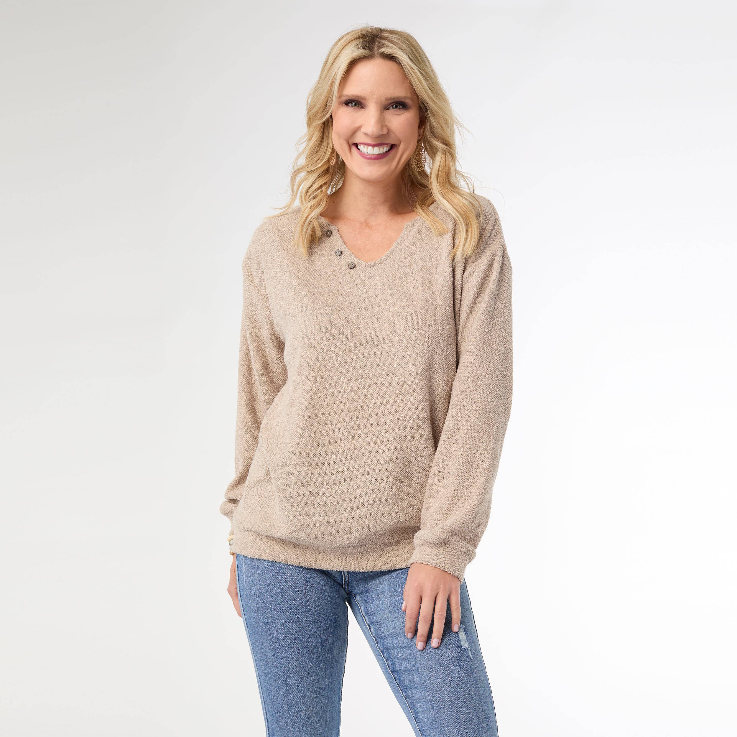 Skyler Soft V-Neck Top in Oatmeal – Spruced, Inc.